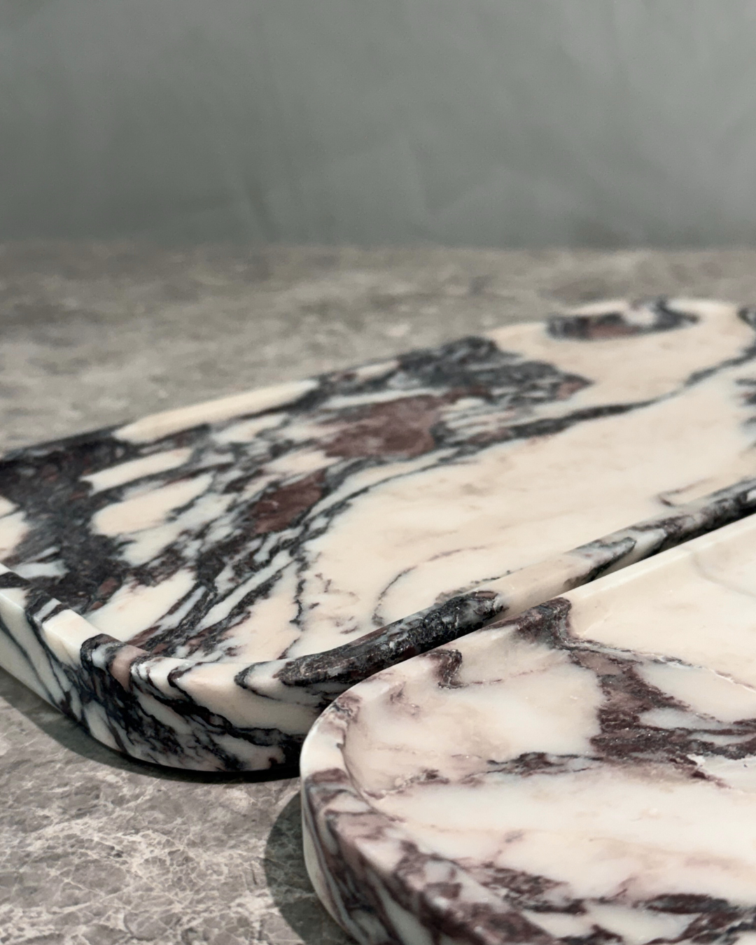 LA LASTRA Calacatta Viola – Petra Interiors